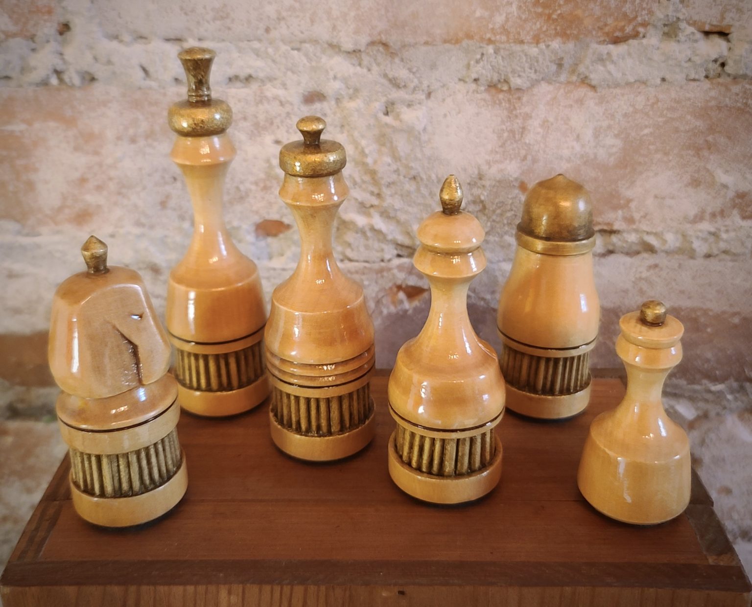 *SOLD* Somni Magnus (Sleeping Giants); Kyrgyzstan ‘Rib-Barrel’ Chessmen ...