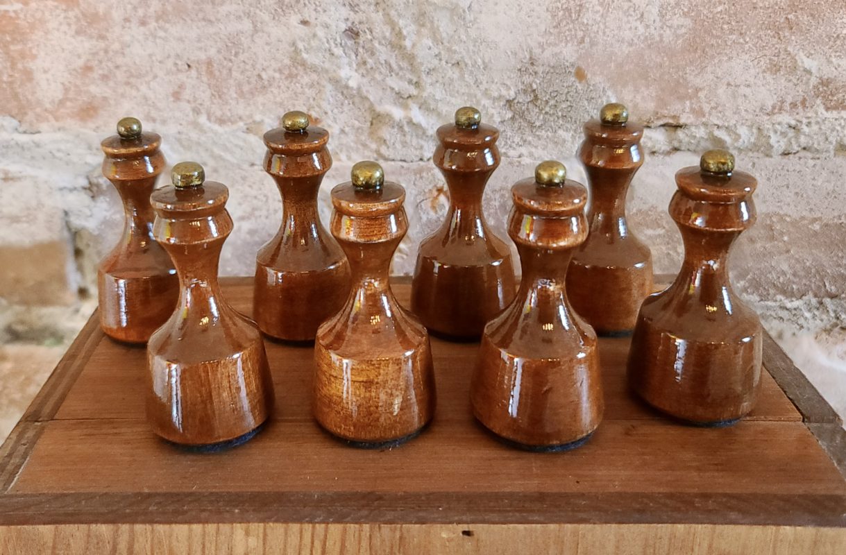 *SOLD* Somni Magnus (Sleeping Giants); Kyrgyzstan ‘Rib-Barrel’ Chessmen ...