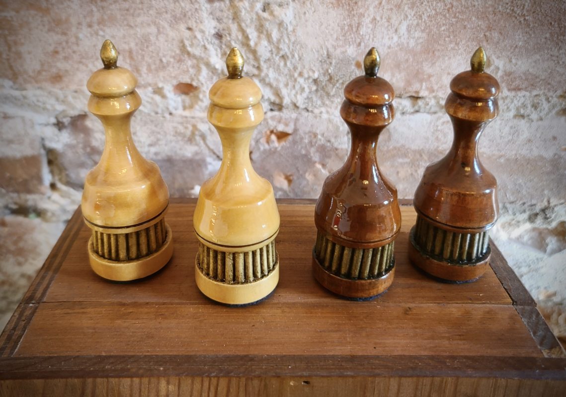 *SOLD* Somni Magnus (Sleeping Giants); Kyrgyzstan ‘Rib-Barrel’ Chessmen ...